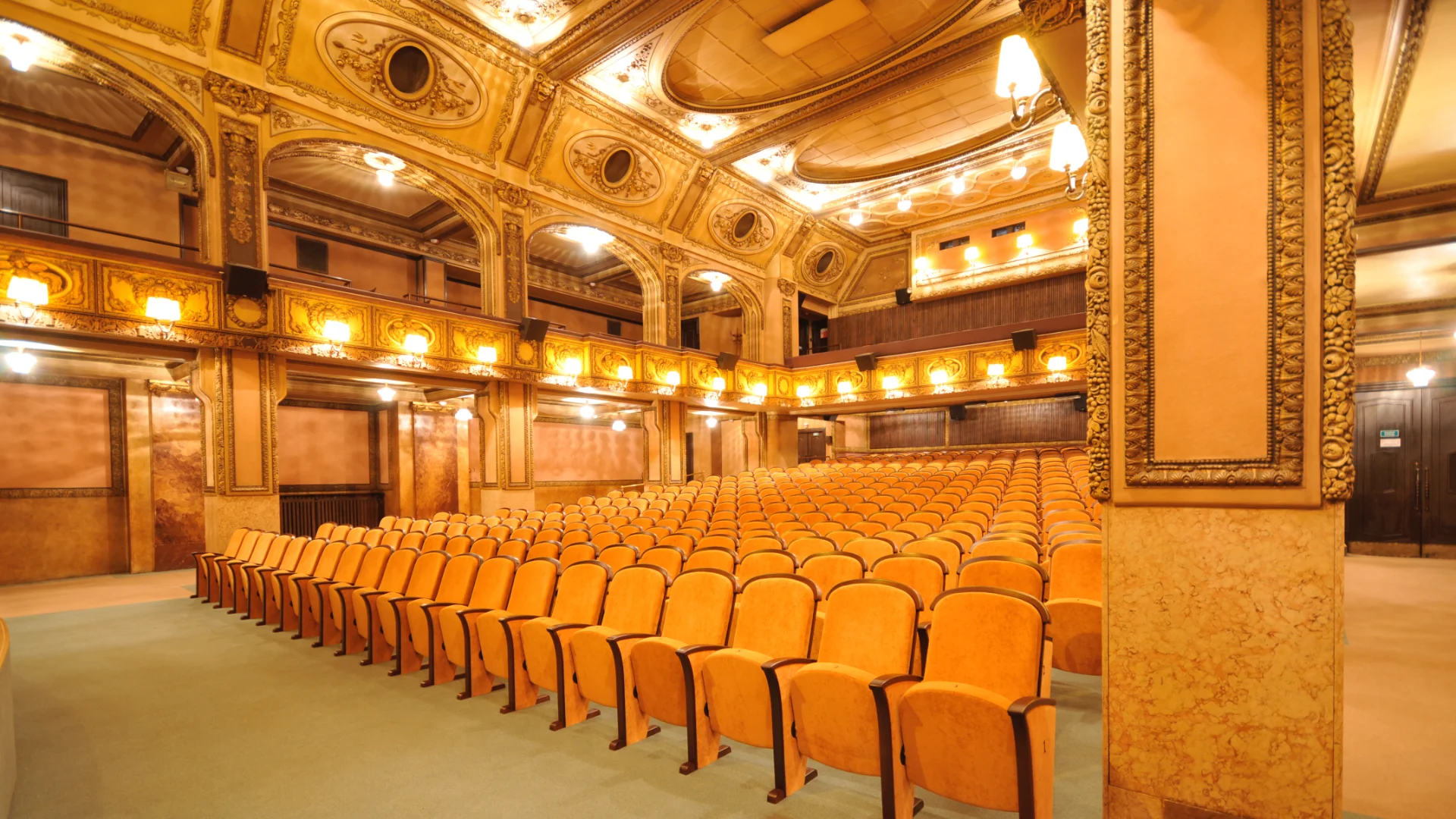 Kino Lucerna – Program of the legendary cinema, premieres, festivals ...